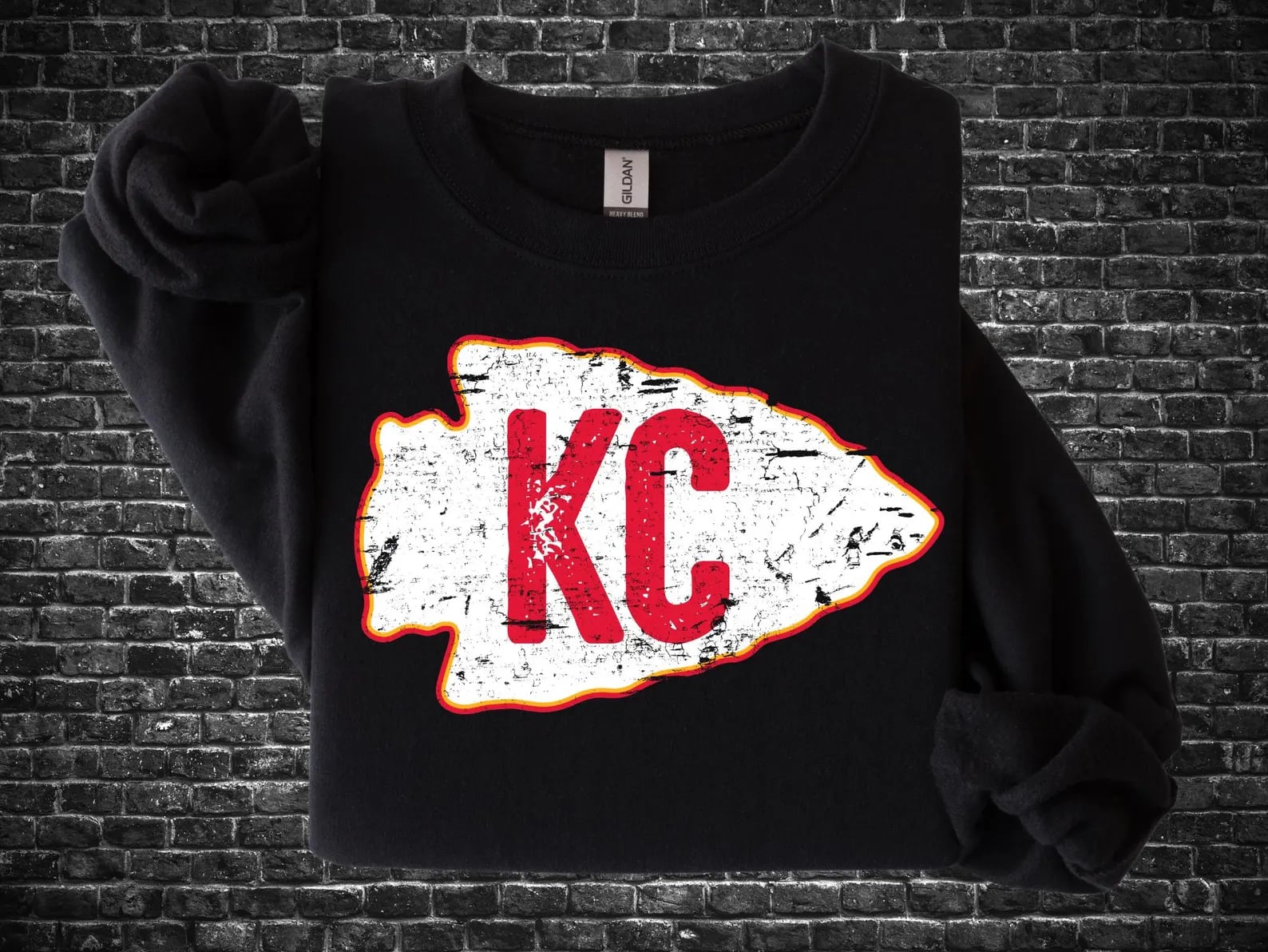 **HALFTIME DEAL** Red & White KC Arrow Grunge Black Sweatshirt – Olive ...