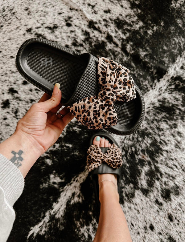 **PREORDER** Black Bow Slides - Olive Street Boutique